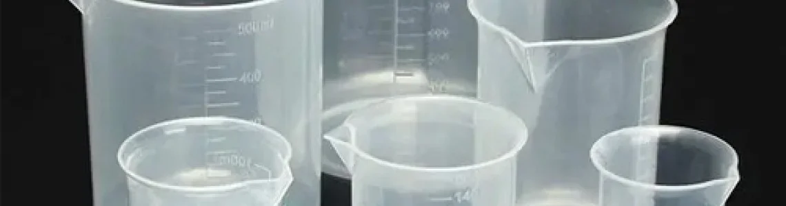 Buy Plastic & Glass Lab Beakers for Science Classroom | MoonZite